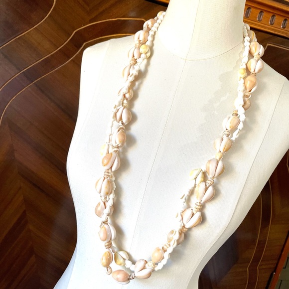 Vintage | Jewelry | 97 Cowry Mini Conch Shell Necklace | Poshmark